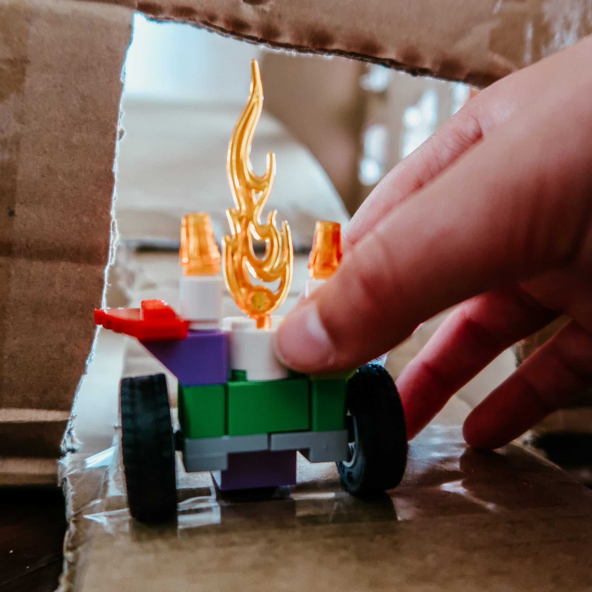 ZURU MAX Build More Blocks and a cardboard box building - The Southerly ...