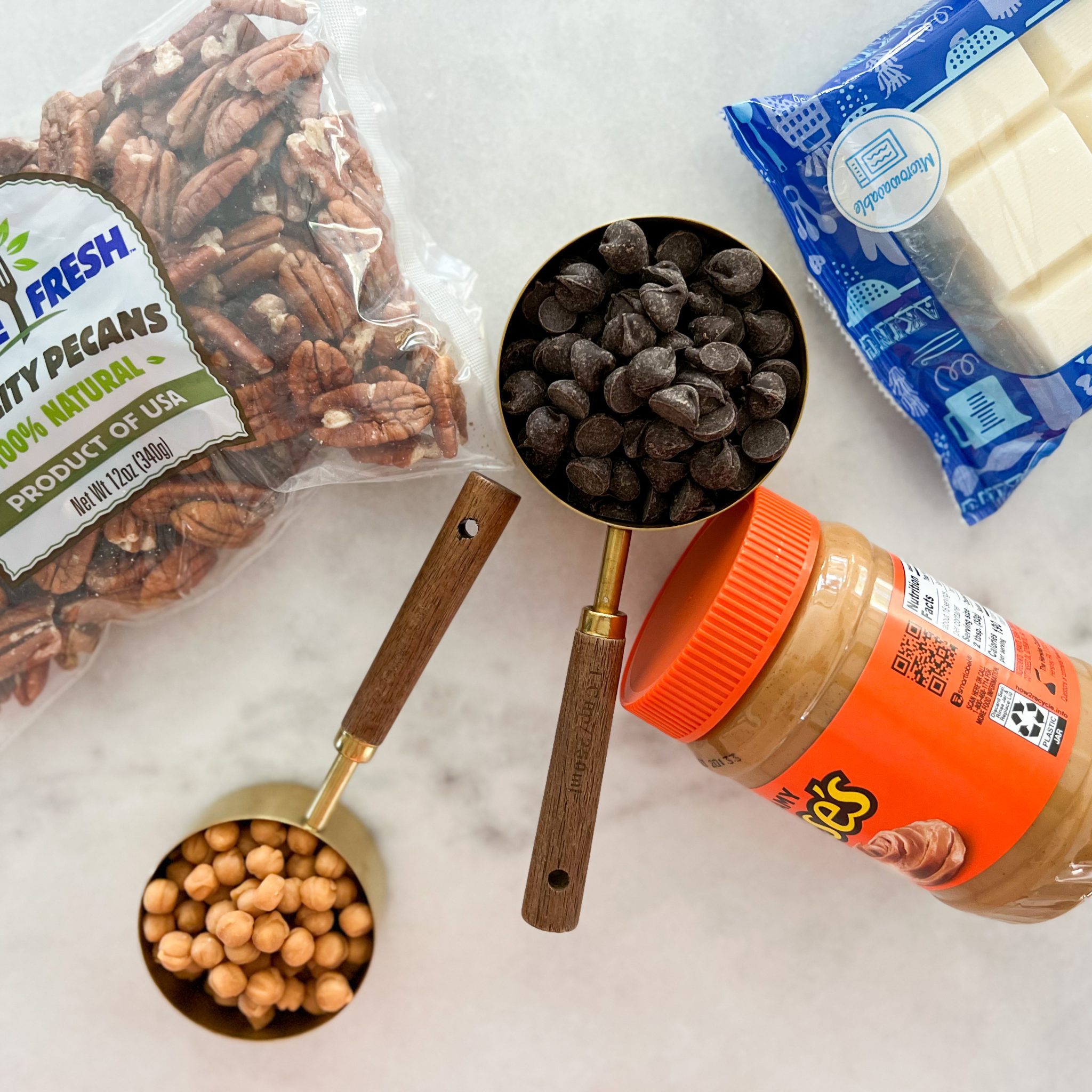 Simple Crockpot Chocolate Candy - The Southerly Magnolia
